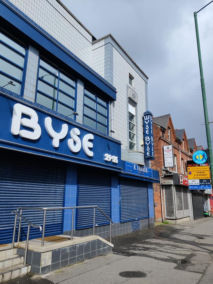 Wyse Byse Maintenance - The Sign Shiner