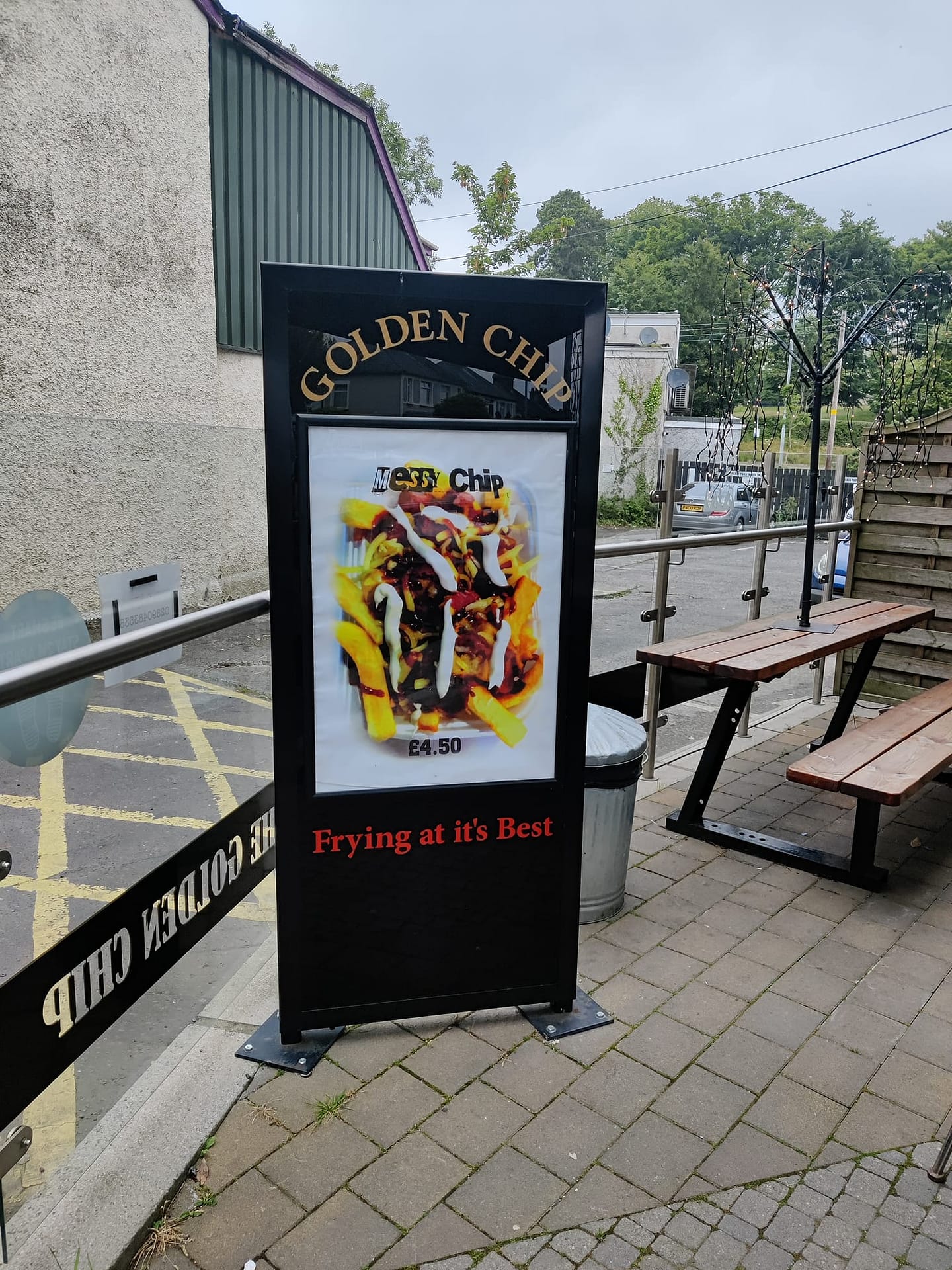 Mini Totem Install - The Sign Shiner